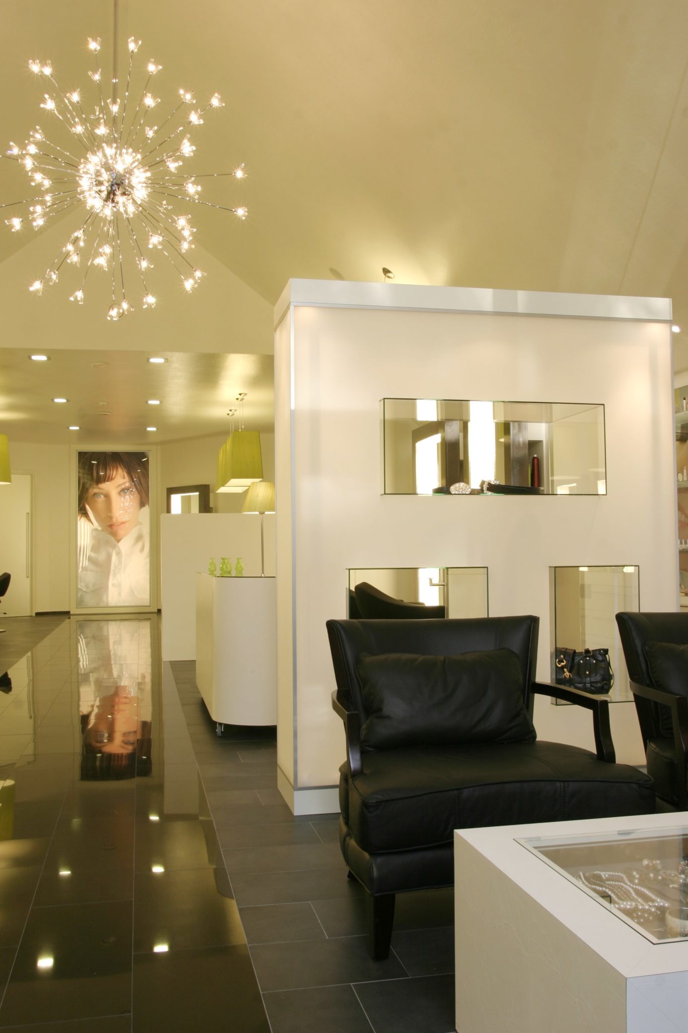 Martine Hair + Beautysalon - OLYMP - BEST SALON INSPIRATION